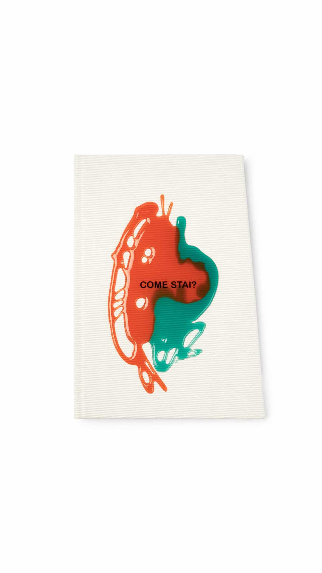 Bottega Veneta "Come Stai?" Sandalyelerini Miami'ye Taşıyor