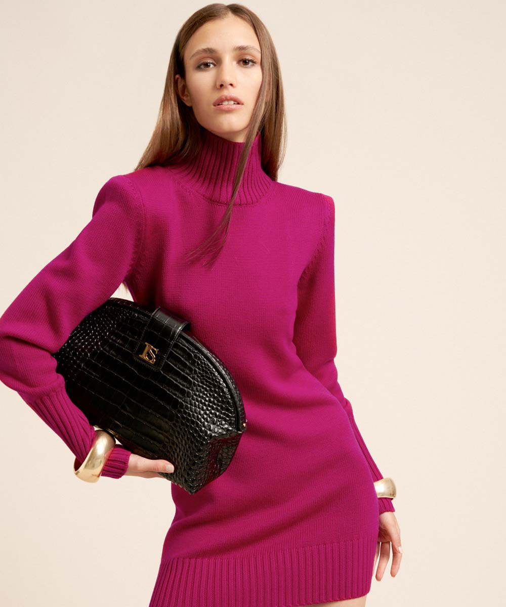 Pantone 2023 Yılın Rengi Viva Magenta - Güzelliğin Peşinde